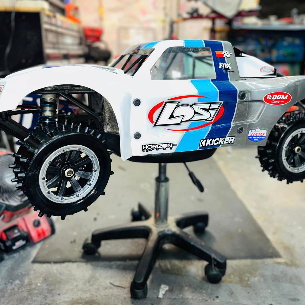 AKILL RACING | Pro RC Engines, MadDog Super Spike & Carbon Fiber